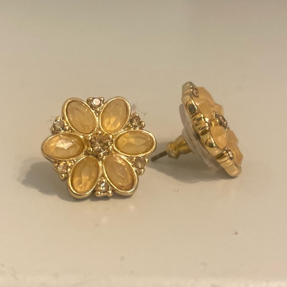 kate spade | Jewelry | Kate Spade First Bloom Flower Cluster Earrings ...